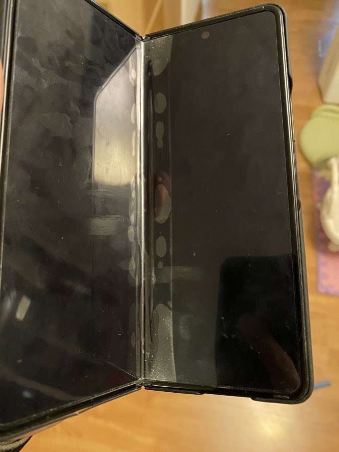 三星Galaxy Z Fold3安卓手机怎么样 官方免费更换三星Fold3内屏膜，一年两次_什么值得买