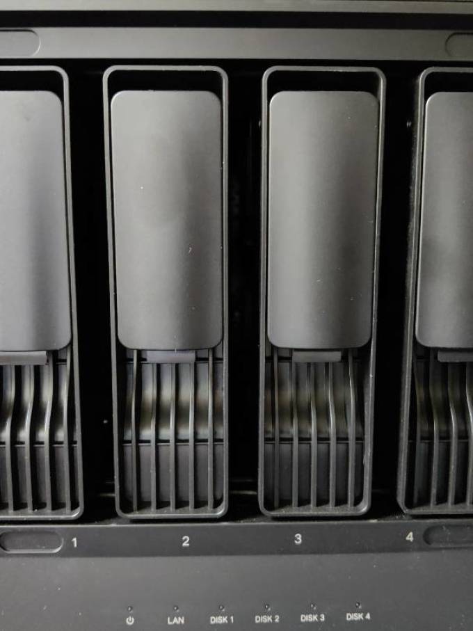 绿联DX4600NAS存储怎么样 我的第一台nas 绿联DX4600_什么值得买