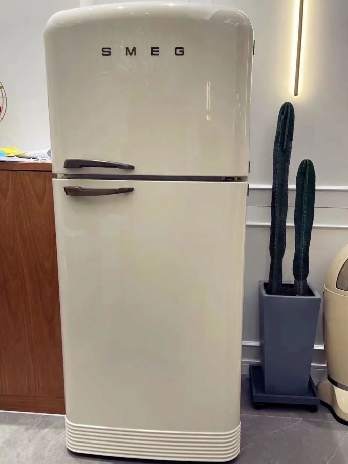 斯麦格冰箱怎么样 彩色复古冰箱的代表Smeg斯麦格_什么值得买