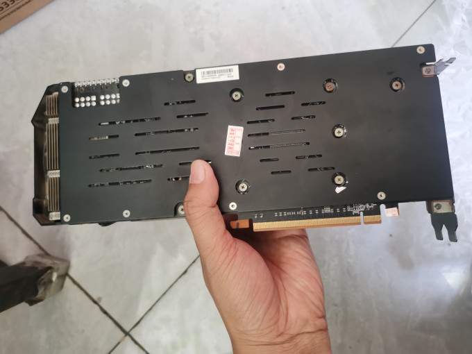 赶上末班车入手矿渣联想拆机6800xt_什么值得买