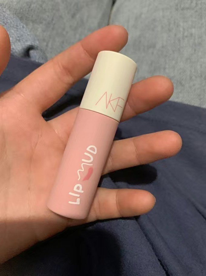 AKF的唇釉太好用了吧！_什么值得买