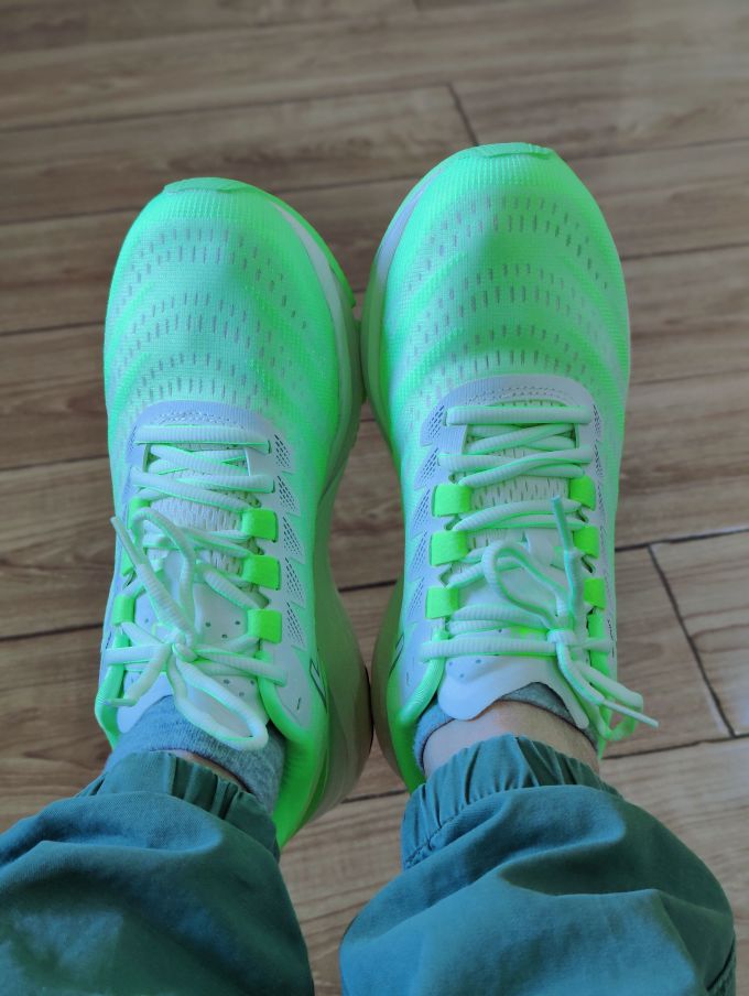 361°跑鞋怎么样 361国际线，百元价位最值得的入门级跑鞋_什么值得买