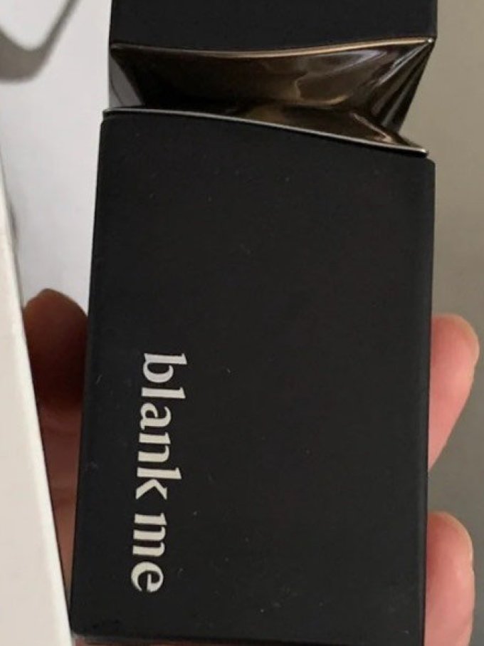 半分一粉底液怎么样好用吗 blankme 新品好牛啊！干皮亲妈粉底液！！_什么值得买