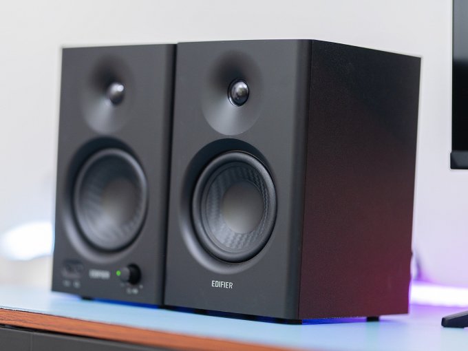 漫步者MR4Hi-Fi音箱怎么样 入门监听竟然也能听：漫步者MR4_什么值得买