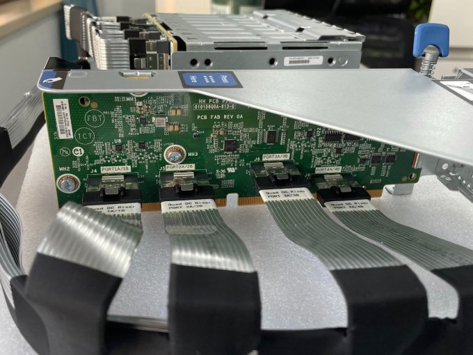 HPE其他电脑配件怎么样 看看8盘位U2 nvme盘扩展器_什么值得买