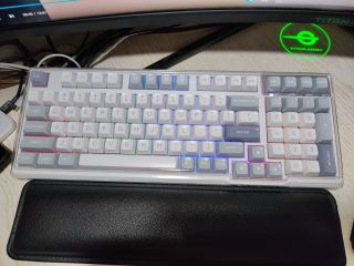 RX-STORM RX980 98键 2.4G蓝牙 多模无线机械键盘 云海 restorm限银轴 RGB【报价 价格 评测 怎么样】 -什么值得买