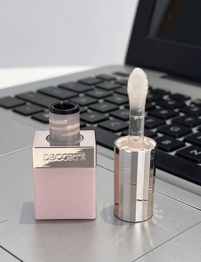 黛珂润唇膏怎么样好用吗 必入款高颜值DECORTE黛珂 唇膏_什么值得买
