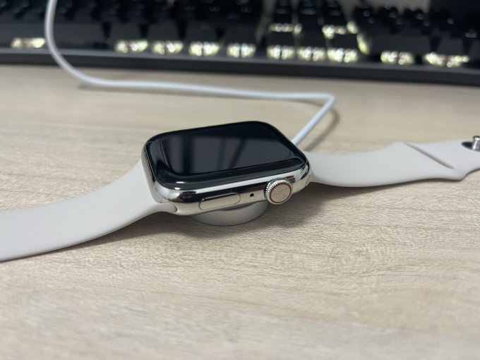 苹果Watch Series 7智能手表怎么样 没有翻车的S7不锈钢银色45mm apple watch_什么值得买