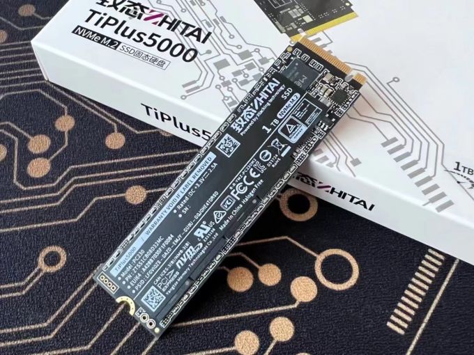 致态TiPlus5000固态硬盘怎么样 副盘+1，356元1t的致态TiPlus5000_什么值得买