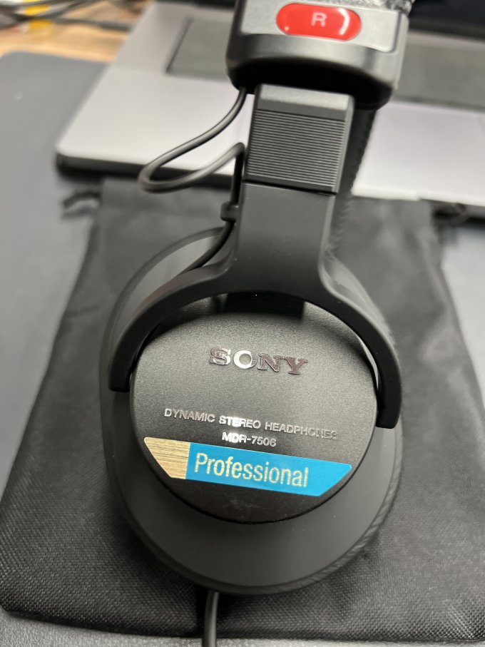 索尼亚马逊自购MDR 7506简单开箱_什么值得买