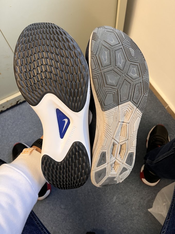 耐克跑鞋怎么样 Zoom Fly 1跑了三年，现在换Zoom Fly5_什么值得买