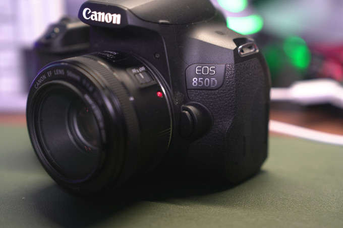 佳能EOS 850D单反相机怎么样 半年前五千买的佳能，现在涨价到六千了！_什么值得买