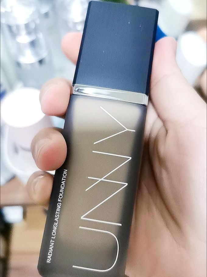 悠宜粉底液怎么样好用吗 平价好用unny粉底液_什么值得买