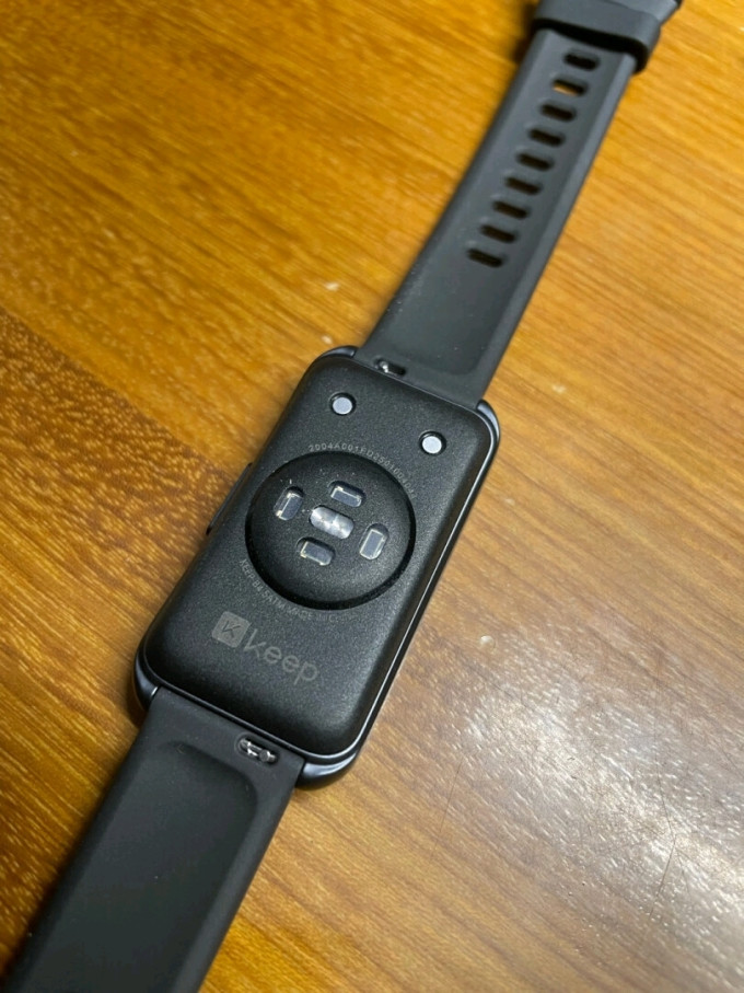 Keep智能手环怎么样 健身必备的Keep智能运动手环B4_什么值得买