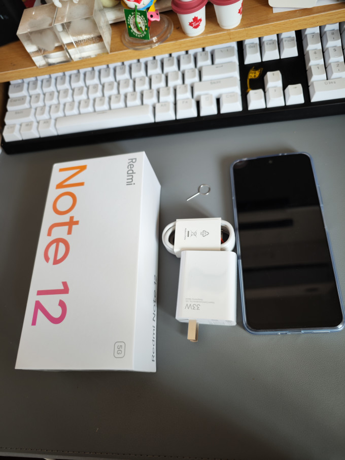 红米12安卓手机怎么样 【极速开箱】红米Note12，8+128，骁龙4gen1_什么值得买