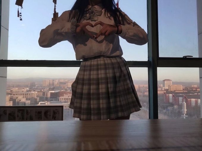 天空一声巨响 Jk少女闪亮登场！_什么值得买