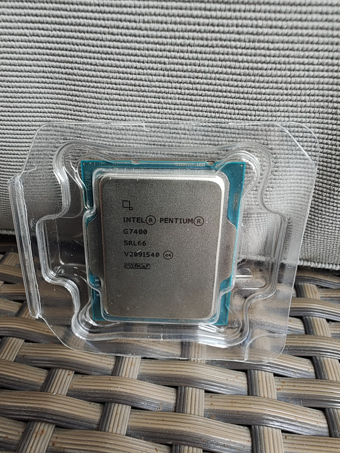 128SP分数大雕，站内体质最好的12代CPU?_什么值得买