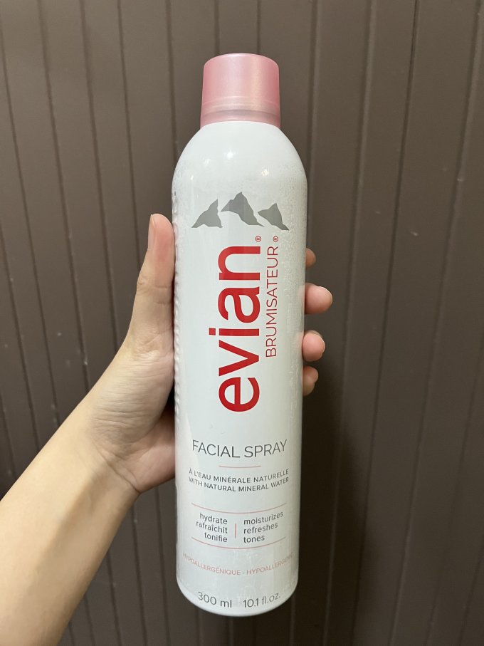 依云喷雾怎么样好用吗 Evian依云喷雾补水保湿_什么值得买