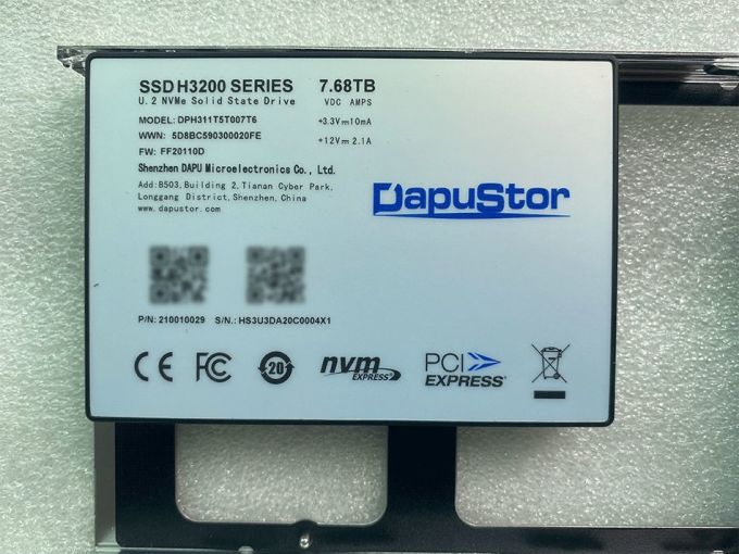 7.68TB SSD,U2接口,想试试_什么值得买