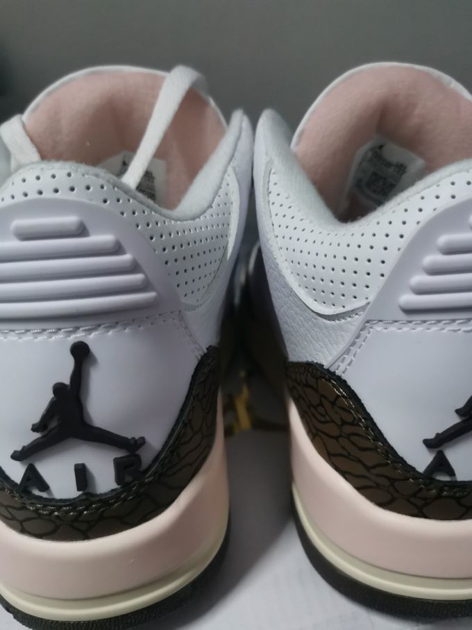 AIR JORDAN运动板鞋怎么样 aj3粉摩卡 高低帮篮球鞋高颜值情侣男女鞋跑_什么值得买