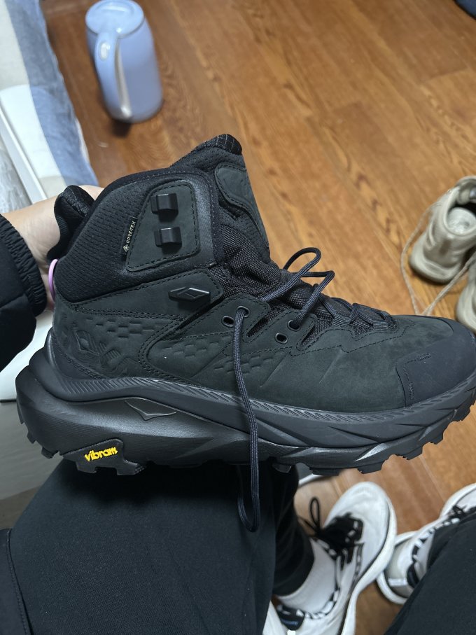 HOKA ONE ONE徒步鞋怎么样 HOKA ONEONE KAHA2高帮_什么值得买