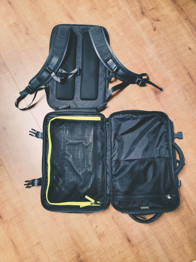 Incase男士双肩包怎么样 朴实无华的 Incase EO 旅行双肩包_什么值得买