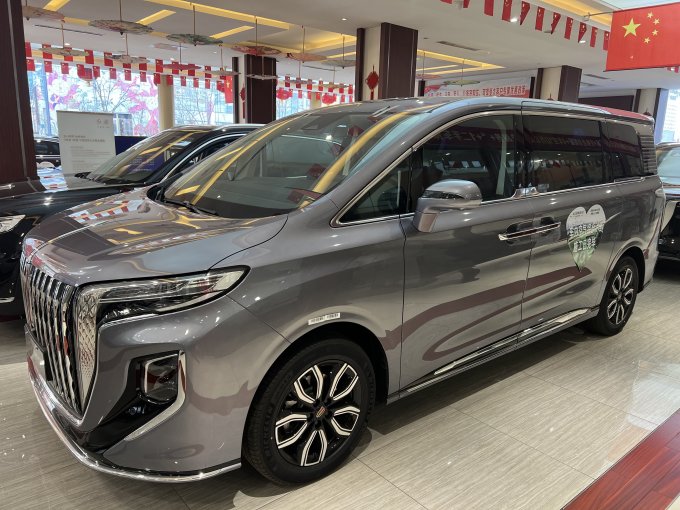 红旗MPV怎么样 红旗东方豪华旗舰MPV_什么值得买