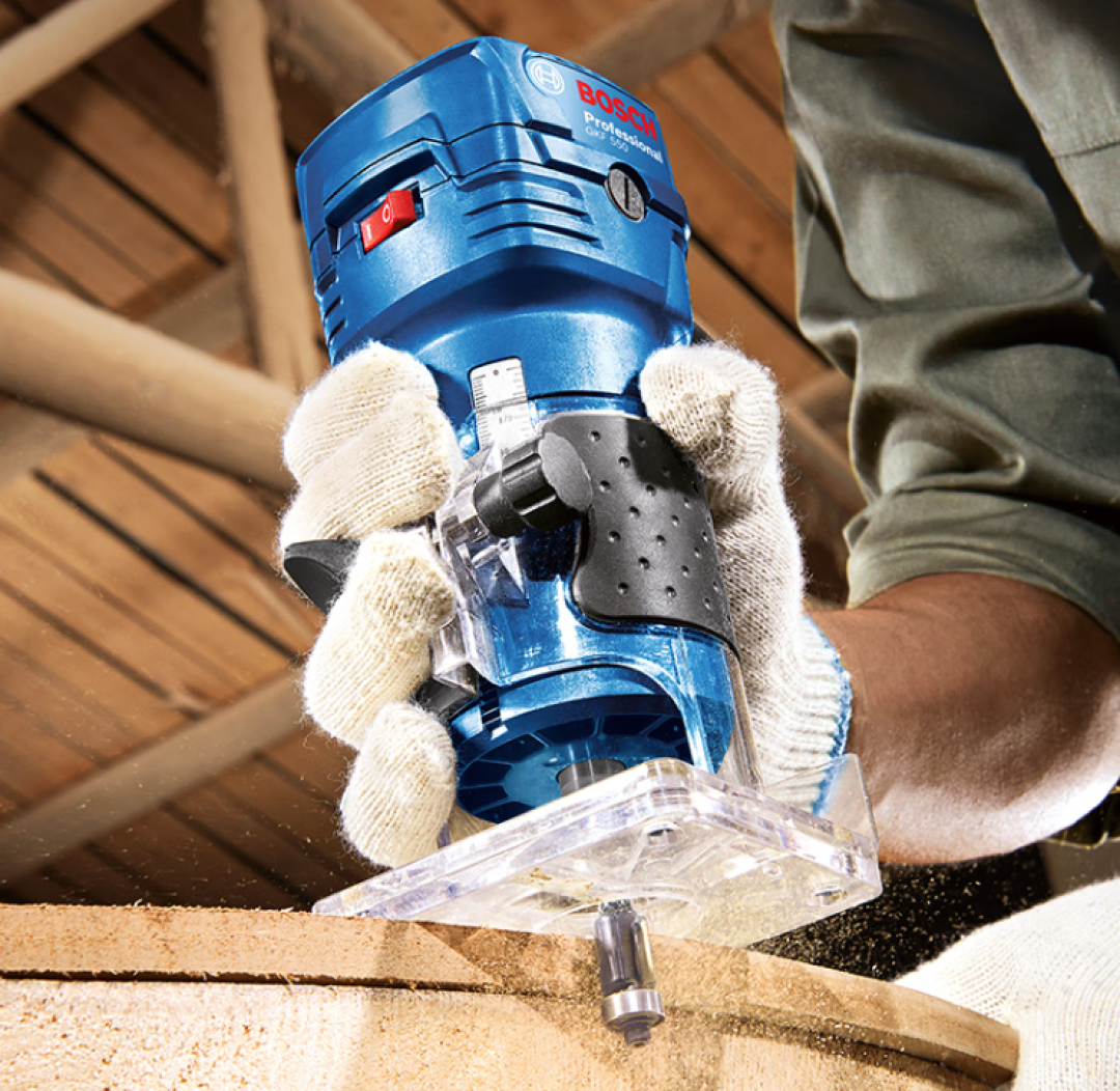 博世新品木工修边机，550瓦强劲动力，木工倒角开槽小精灵～京东官方折后价：429.1元_切割机_什么值得买