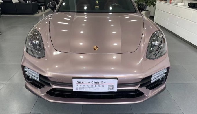 保时捷轿车怎么样 粉色帕拉梅拉真的香 小姐姐专属配色_什么值得买