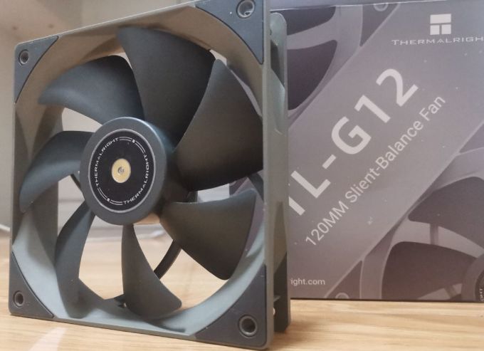 利民TL-G12机箱怎么样 利民G12：绝对优势_什么值得买