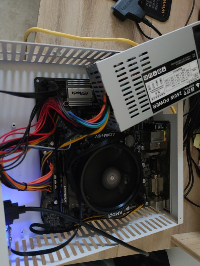 我愿称为matx最小机箱 _什么值得买