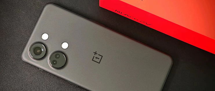 一加Ace2V和红米K60E全方位对比，2000元为什么要选它_安卓手机_什么值得买