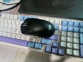 VGN V98 Pro 97键 2.4G蓝牙 多模无线机械键盘 海盐 Box冰淇淋轴Pro RGB【报价 价格 评测 怎么样】 -什么值得买
