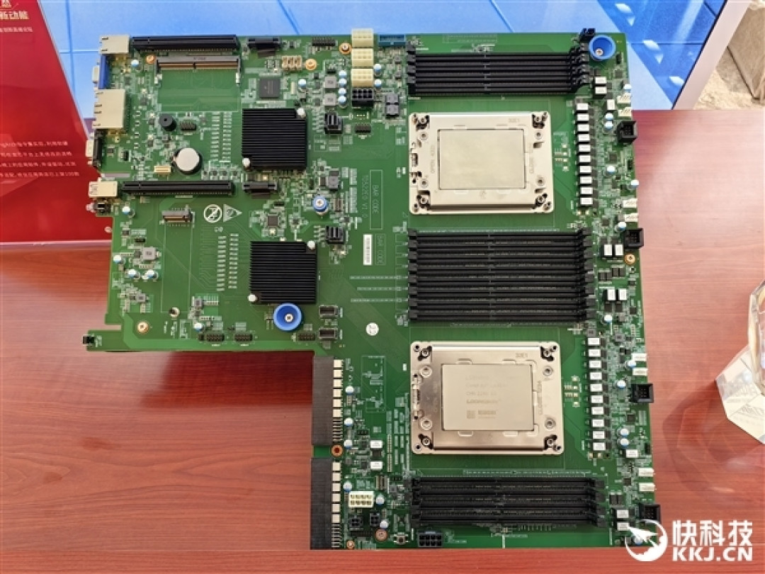 4路128核、100%自主指令：龙芯发布 3D5000 国产服务器处理器等新品_CPU_什么值得买