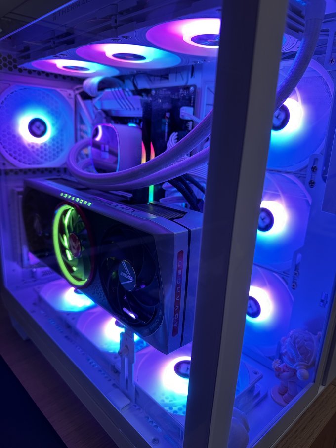 七彩虹GeForce RTX 4090 Advanced OC显卡怎么样 diy一台2.5w的4090+13900k主机_什么值得买