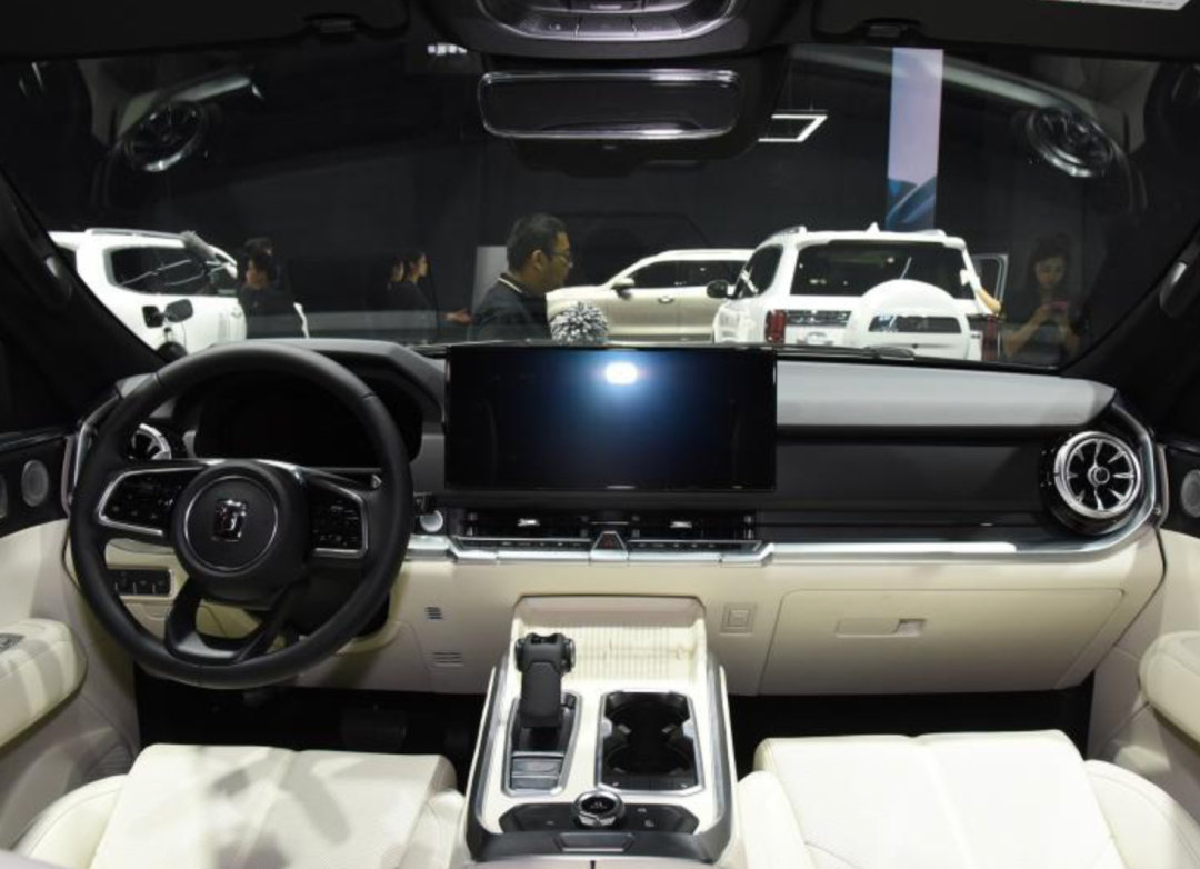 2023上海车展｜坦克400 Hi4-T首发亮相，开启共创官招募计划_SUV_什么值得买