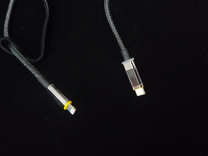 奥海数据线怎么样 C-Lightning快冲线平替奥海MFI认证数显线_什么值得买