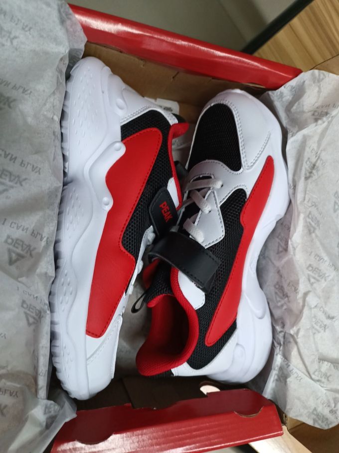 匹克童鞋怎么样 布料比较厚实，工艺处理比较好，..._什么值得买