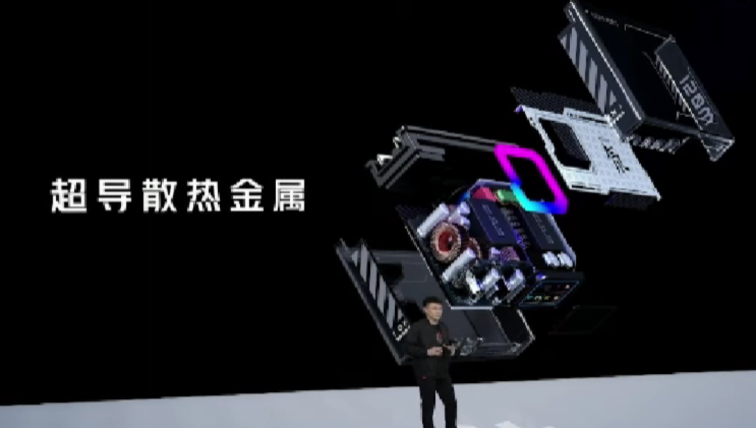 红魔发布“氘锋”150W氮化镓全能充电器，1A+2C+DC输出、彩屏+RGB、设计和散热优秀_充电器_什么值得买