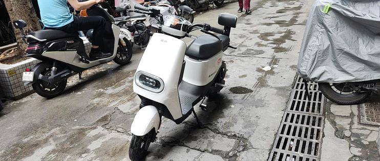 在618前买了雅迪的DE2！_电动车整车_什么值得买