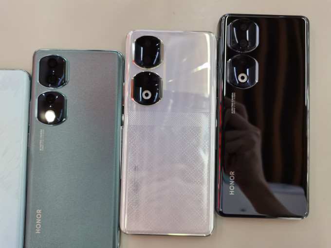 荣耀手机怎么样 荣耀90系列即将发布，哪个颜色好看？_什么值得买