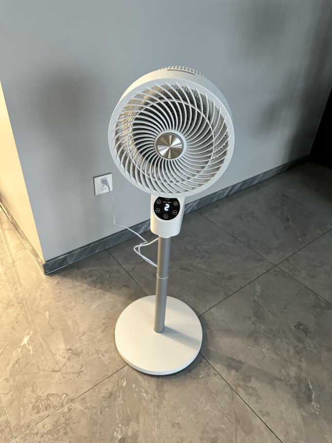 大宇空气循环扇怎么样 机器不大，也挺好装，等也挺大的..._什么值得买