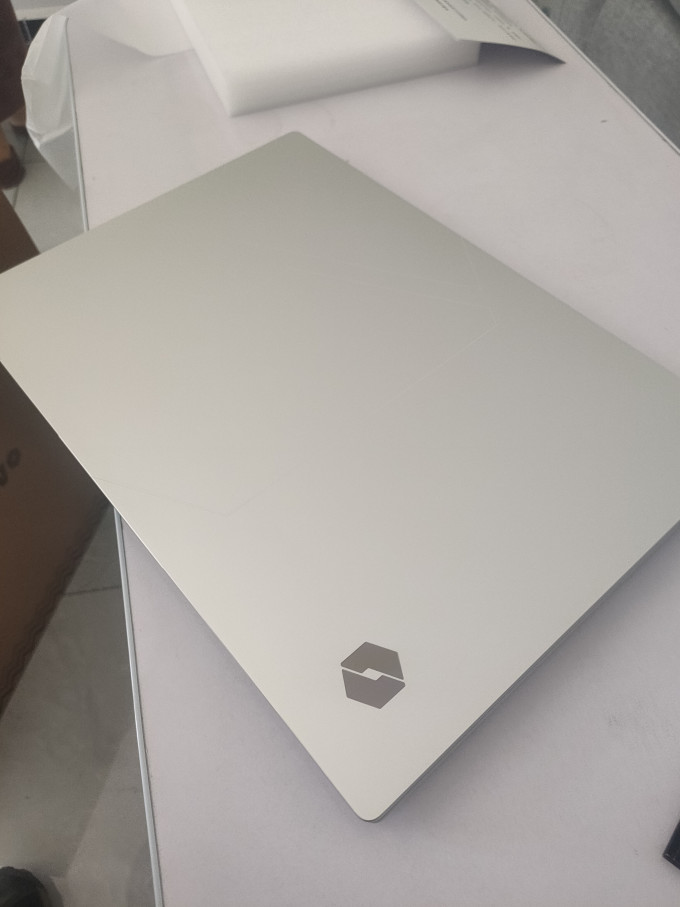 机械革命笔记本电脑怎么样 3600元的机械革命 无界14+ 7840HS 香不香_什么值得买