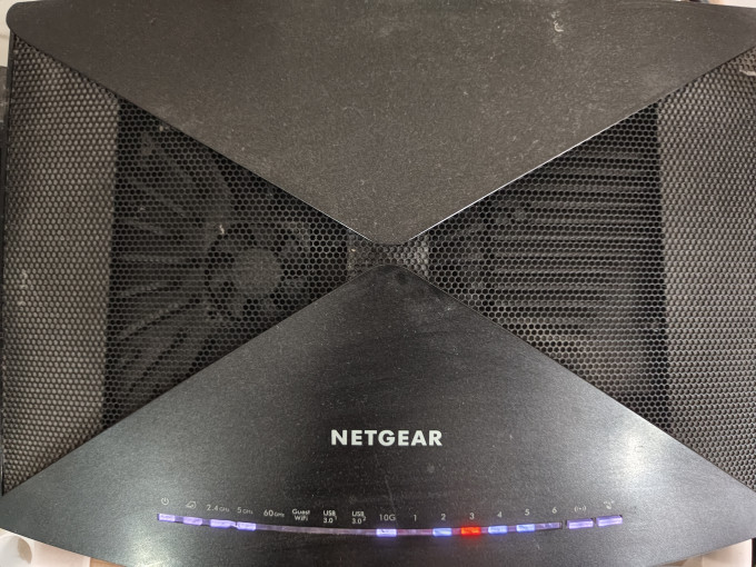 美国网件R9000 变形金刚版路由器怎么样 真相大白！迟迟不肯升级路由器得理由_什么值得买