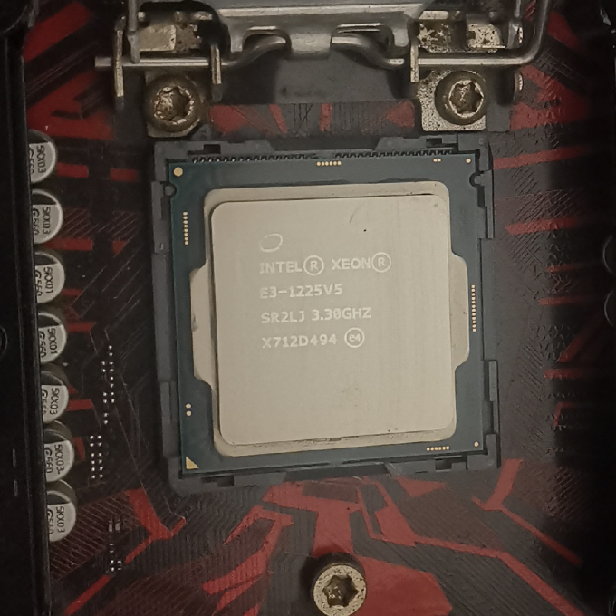 英特尔E5-2680 v3CPU怎么样 至强E3V5：因破解成名_什么值得买