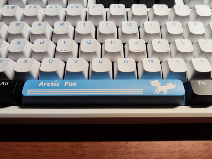 VGNV98 Pro键盘怎么样 VGN 980 PRO 三模机械键盘 98键 极地狐轴_什么值得买