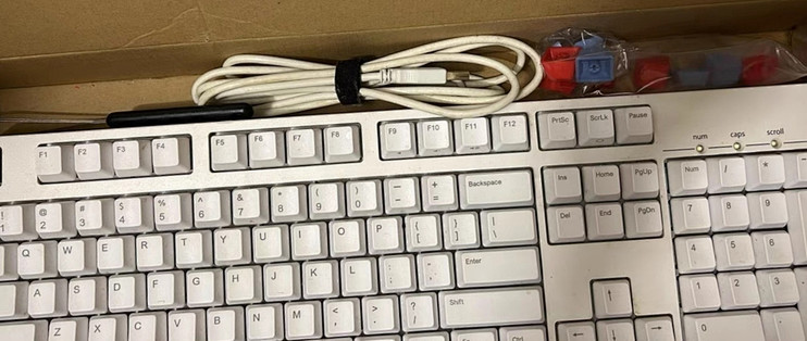 ikbc C104红轴机械键盘：精准敲击，稳定耐用，舒适高效_键盘_什么值得买