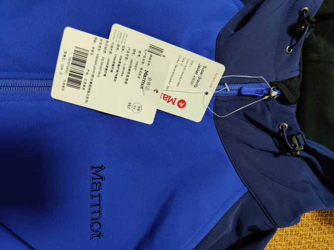 土拨鼠冲锋衣怎么样 marmot m1_什么值得买