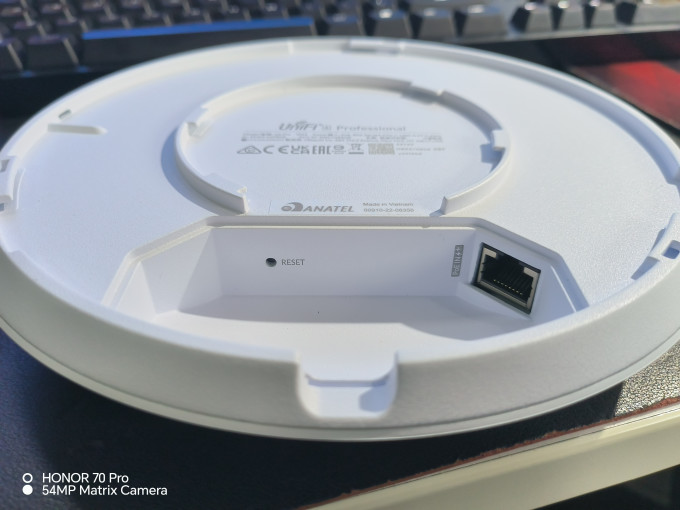 UBNT U6 Pro:智能家居领域的“爆款”单品？_什么值得买