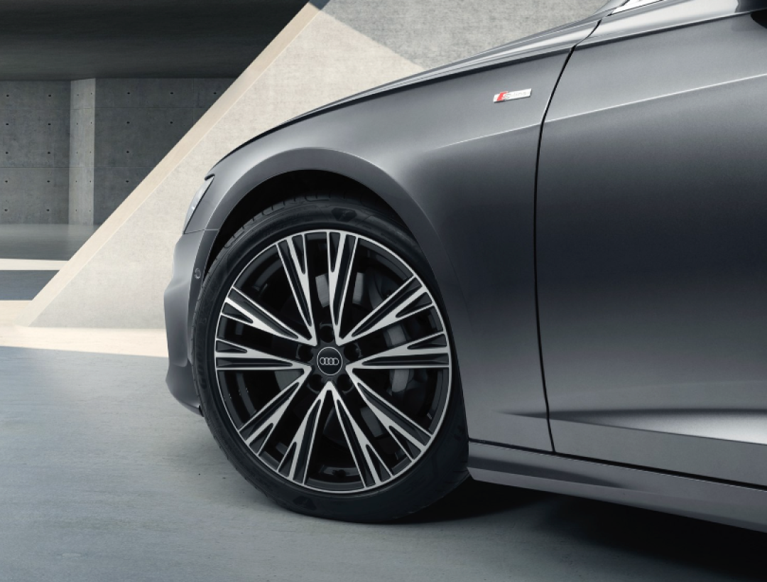 2024款奥迪A6L正式上市，售42.79万起_中大型车_什么值得买